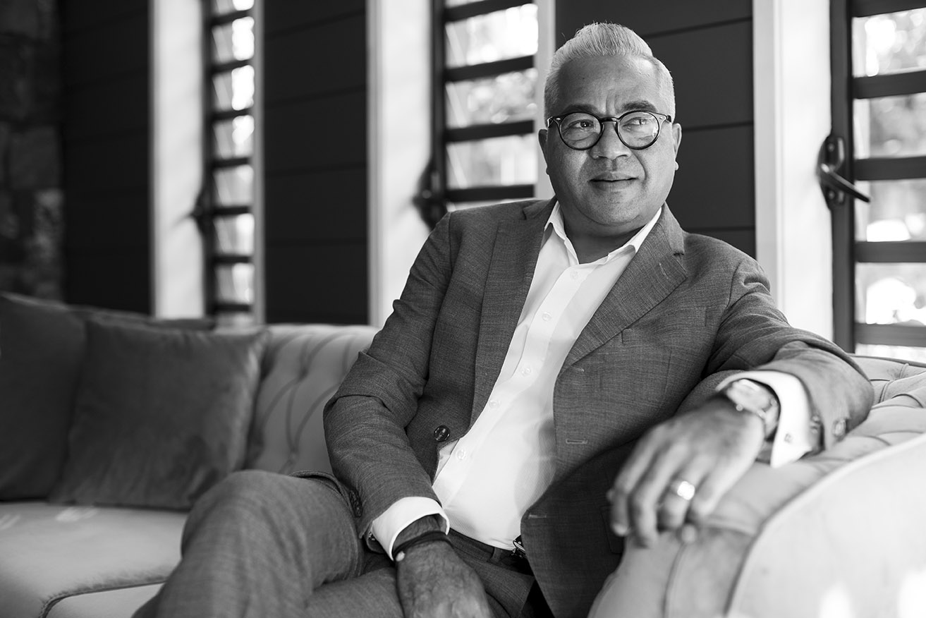 Linley Michel | Self-made man - PEOPLE Magazine